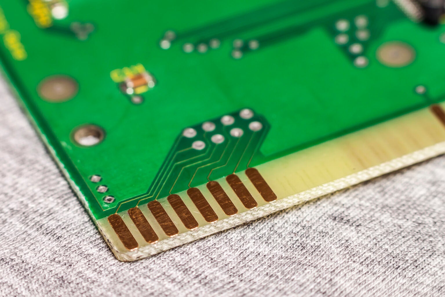 PCB Clearance and Creepage Distance Table | EMA Design Automation