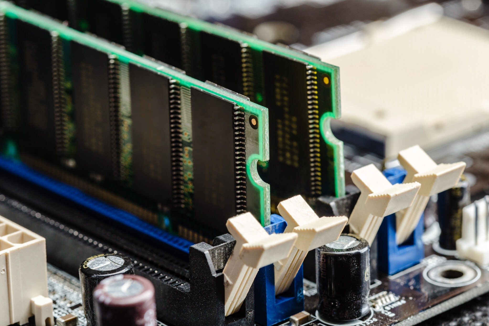 Serial and Parallel Communication Protocols for Electronic Devices ...